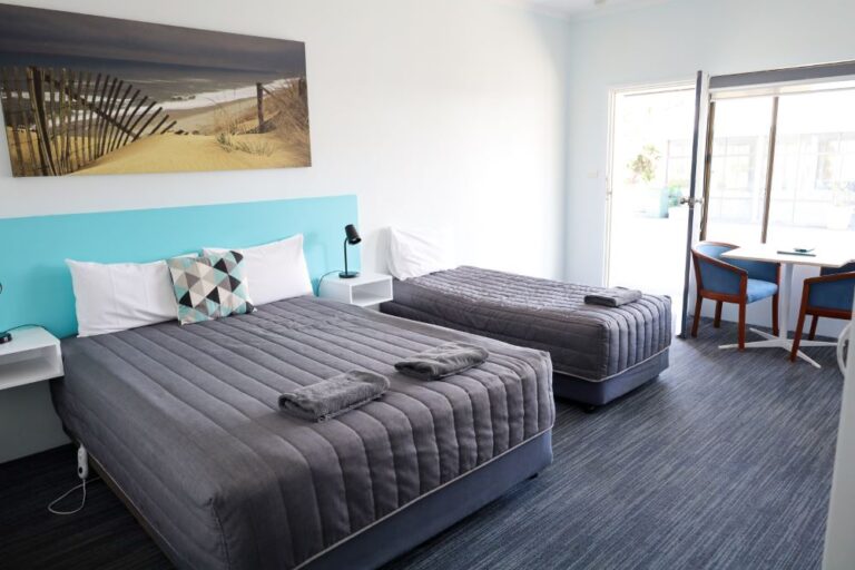 Accommodation - Robetown Motor Inn & Apartments